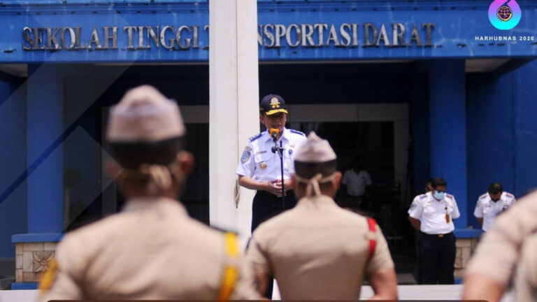 Informasi Lengkap Seputar Politeknik Transportasi Darat Indonesia STTD ...